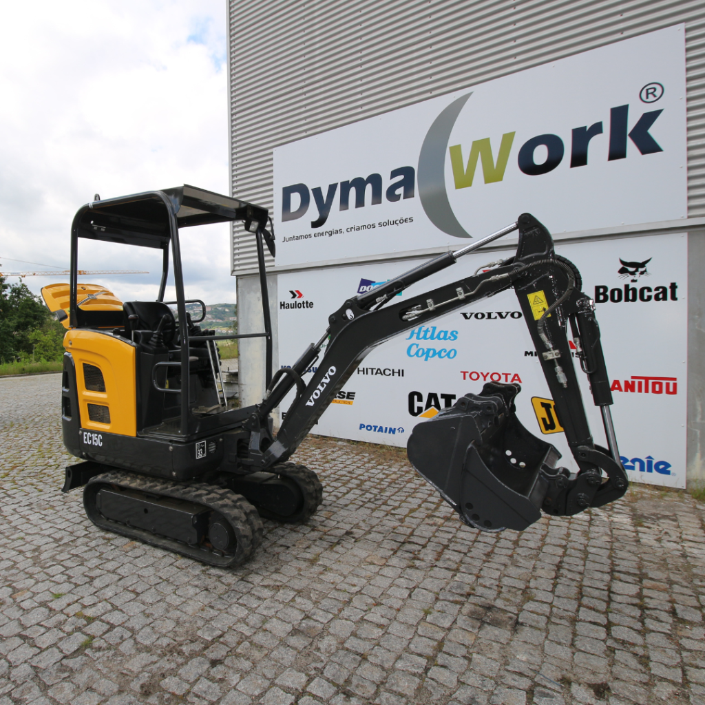 MINI ESCAVADORA VOLVO EC15C - Dymawork - Máquinas Construção